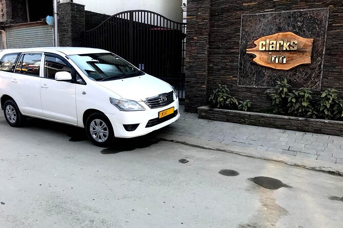Innova To and Fro Pvt. Airport Transfer from Srinagar / Dal Lake - The Sum Up: Is This Transfer Right for You?