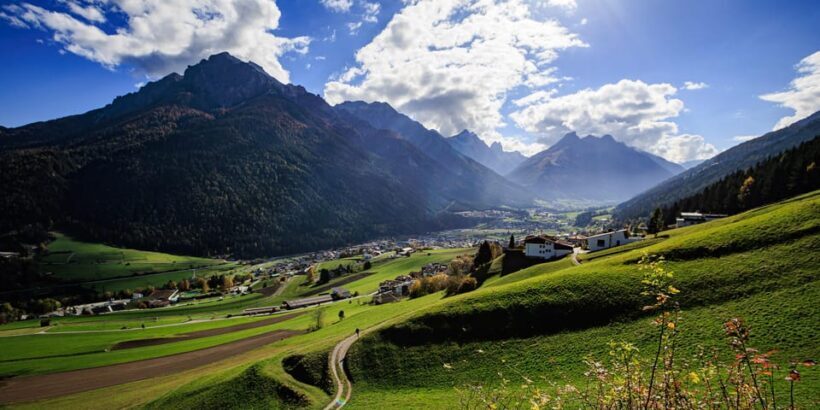 Innsbruck: Panoramic hike across the Telfer meadows - An In-depth Look at the Telfer Meadows Hike