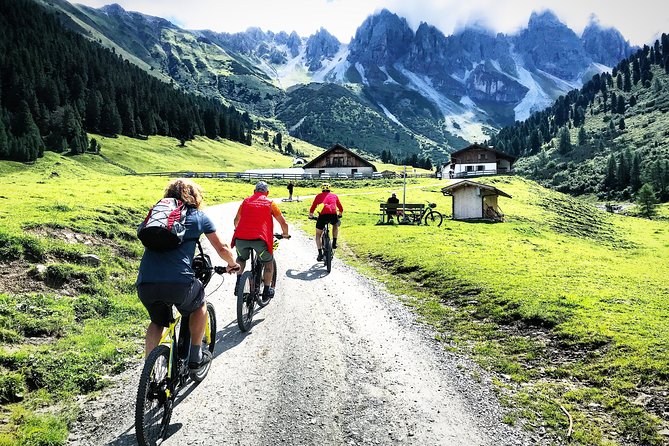 Innsbruck Scenic Ebike Tours - Bask in Breathtaking Mountain Vistas