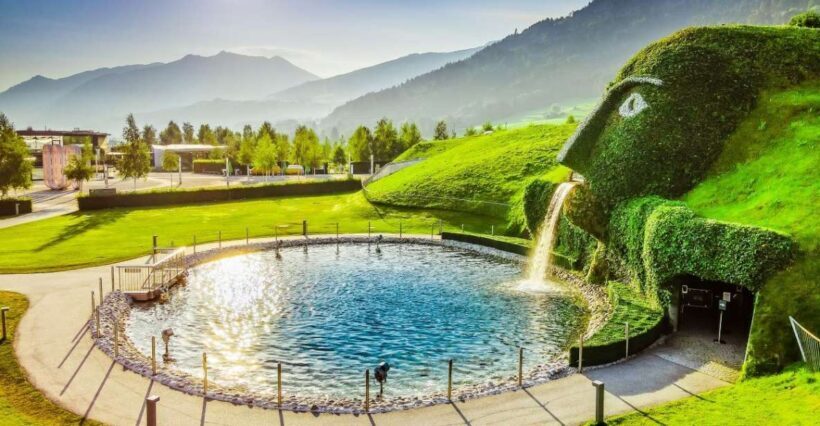 Innsbruck Swarovski Crystal Worlds Ticket and Transfer - Family and Outdoor Activities