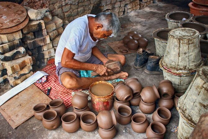 Inside Dharavi A Tale of Tradition Industry and Community - Why This Tour Offers Real Value