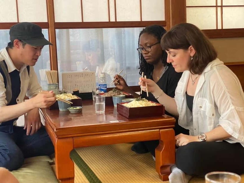 Inside of Fushimi Inari - exploring and lunch with locals - Key Points