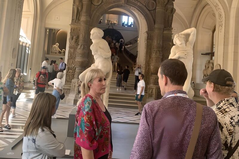 Insider Louvre: from a Royal Palace to a museum - Who Will Benefit Most?