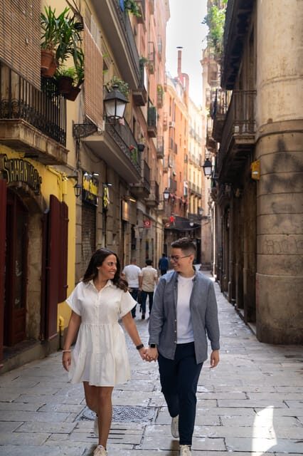 Instagram tour of Barcelona with a private photographer - Key Points