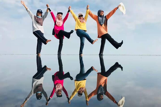 Instagrammable Kuala Selangor Sky Mirror Tour with Transfer - Key Points