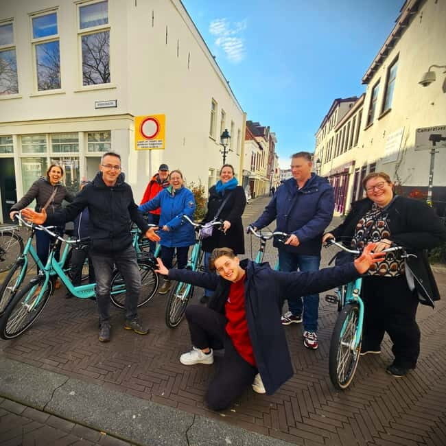 Interactive Safe 2,5hr Bike tour with Entertaining Guide - Why This Bike Tour is a Fantastic Introduction to The Hague