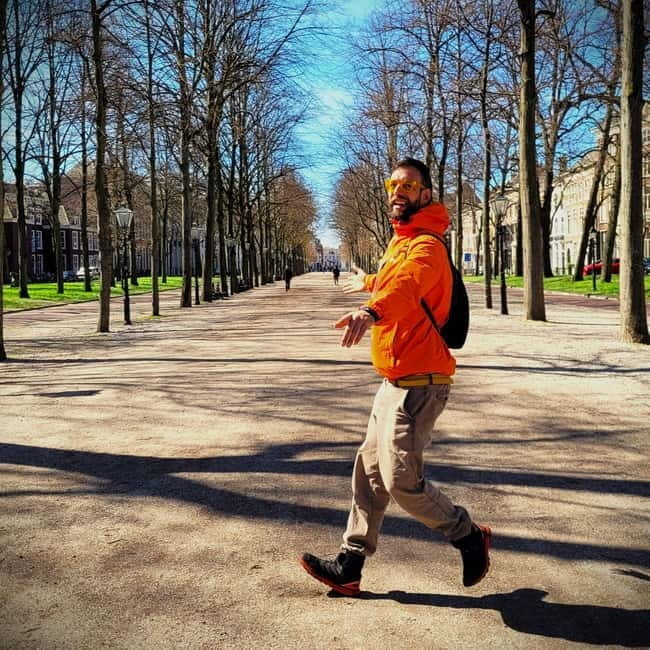 Interactive Safe 2,5hr Bike tour with Entertaining Guide - The Value of This Tour: What We Think