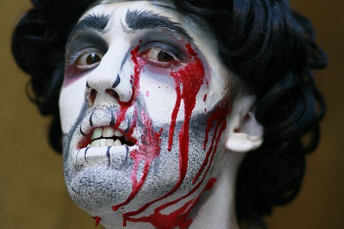 Interactive Street Theatre Crimes in New France - A Thorough Look at the Tour Itinerary