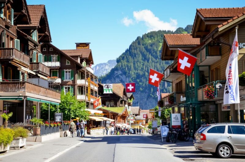 Interlaken: Lauterbrunnen & Mürren Village Small Group Tour - Included Services in the Tour