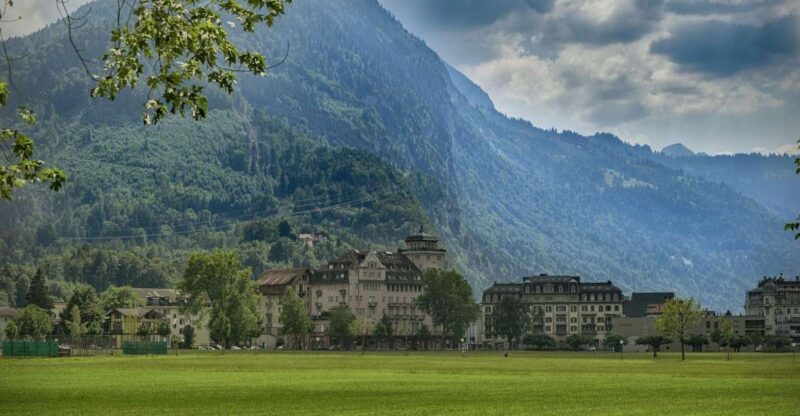 Interlaken Private Walking Tour - Historical Highlights