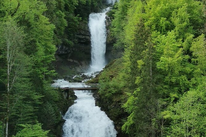 Interlaken sightseeing: Lauterbrunnen, Brienz, Interlaken - The Sum Up