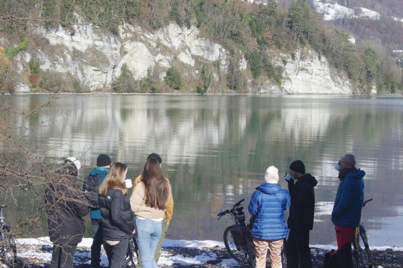 Interlaken Winter Bike Tour: Rivers, Lakes and Hot Chocolate - Unterseen and Stadthausplatz