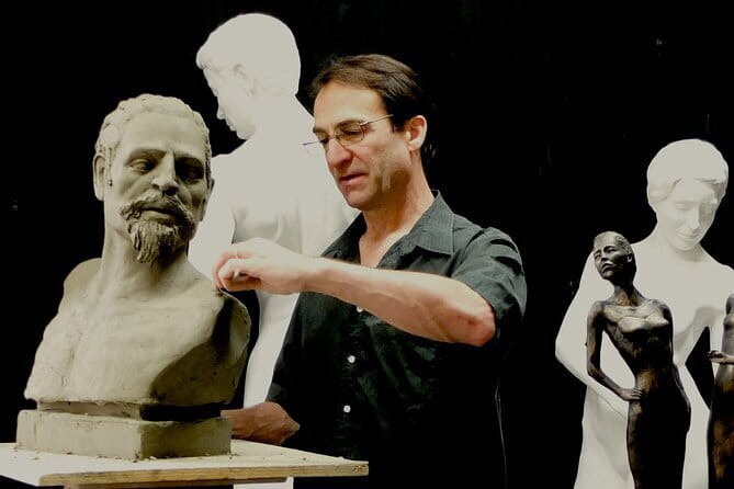Introduction to Sculpture in Clay Class at The Florence Studio - Key Points