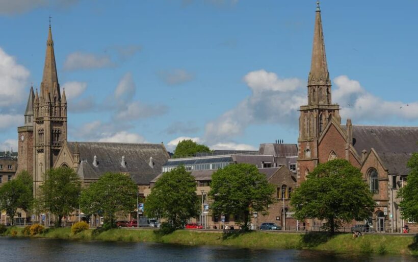 Inverness: City Walking Tour & Exploration Game - How This Tour Compares to Other Inverness Experiences