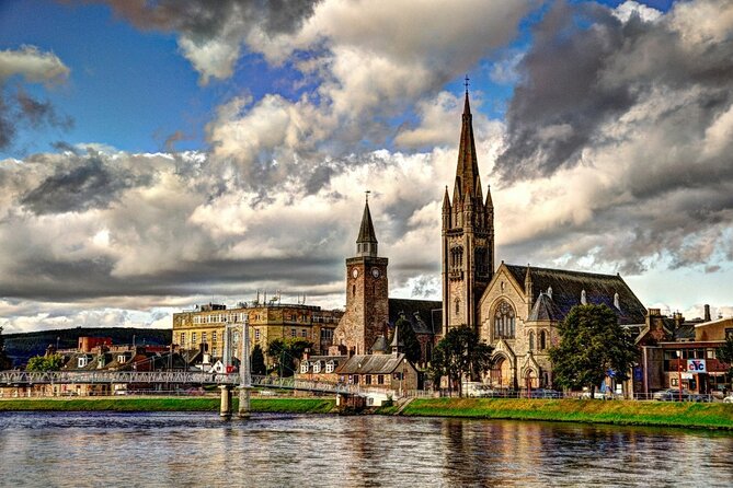 Inverness Half-Day Highlands Bucket List Tour Review - Visiting Clava Cairns
