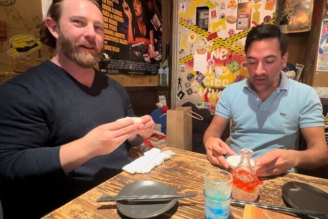 Invitation-Only Bar Hopping with 1M Followers Gourmet Influencer - Authentic Experiences and Local Insights