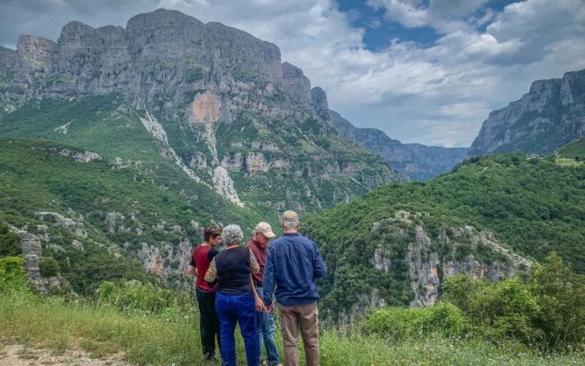 Ioannina: Zagori Sightseeing Tour - Key Points