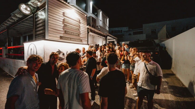 Ios: Pub Crawl with 5 Venues, 5 Shots, and 5 VIP Entrances - Exploring the Ios Pub Crawl: A Detailed Review
