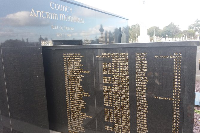 IRA Troubles Conflict Private Tour Museum Graves Murals and Political Analysis - Visiting the Falls Road