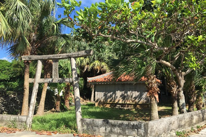 Iriomote Culture Discovery. Indigenous Culture on Iriomote Island - Iriomotes Shinto Shrines