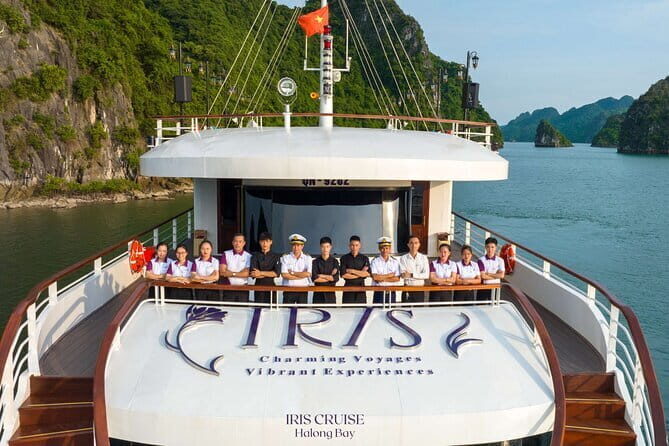 Iris Cruise Luxury Halong Bay Day Tour from Hanoi By Expressway - The Journey Begins: From Hanoi to Halong Bay