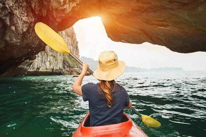 Iris Cruise Luxury Halong Bay Day Tour from Hanoi By Expressway - Discovering More Caves and Islands