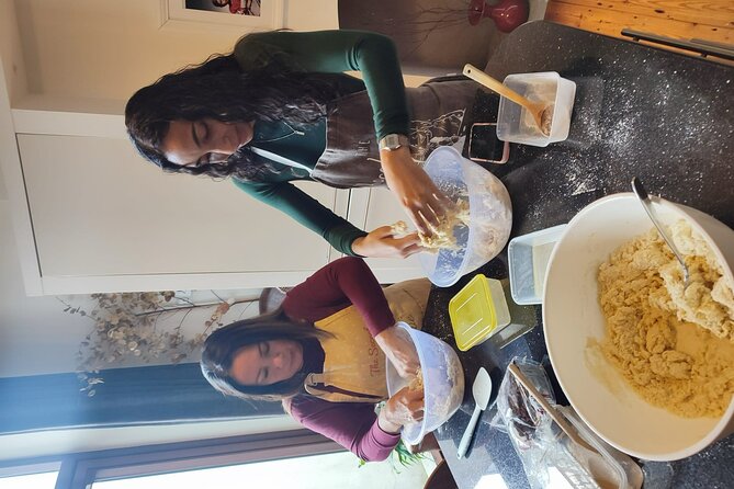 Irish Baking Class - Grannys Apple Cake & Scones, Traditional Recipes - Key Points