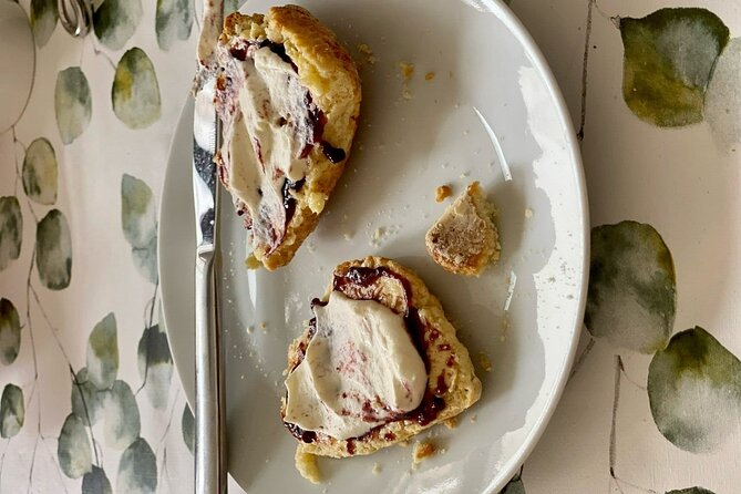 Irish Baking Class - Grannys Apple Cake & Scones, Traditional Recipes - Baking Techniques and Traditions