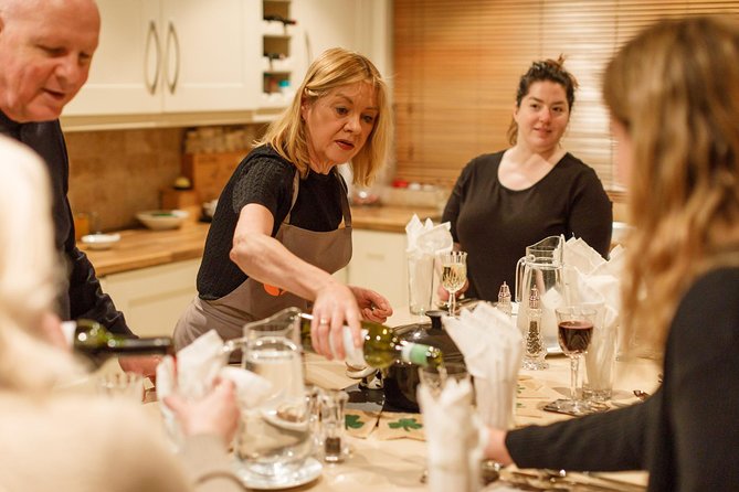 Irish Craic & Cuisine: Cooking Class & Dinner in Central Dublin - Why This Experience Is a Must-Do in Dublin