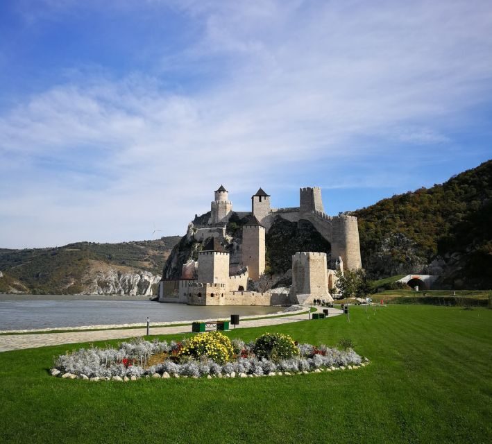Iron Gate Tour: Golubac Fortress, Lepenski Vir+National Park - Iron Gate Tour: Golubac Fortress, Lepenski Vir + National Park