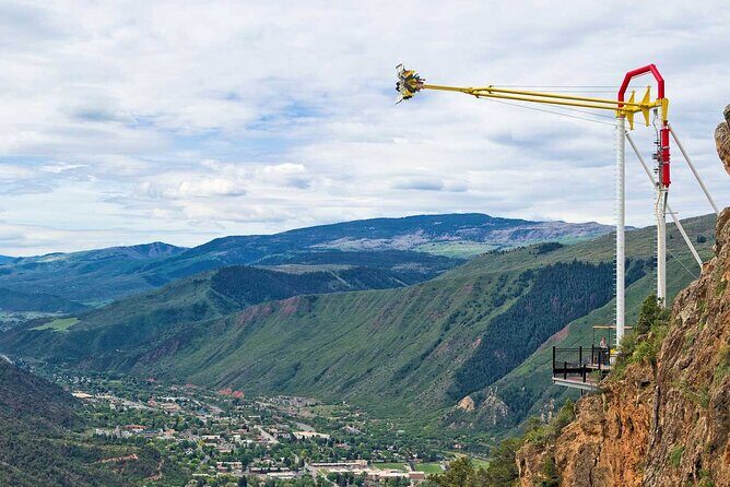 Iron Mountain Hot Springs Private Transportation Service - A Closer Look at the Experience