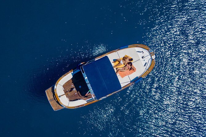 Ischia Island Private Excursion on Gozzo Aprea Milano 8,3m - Accessibility and Participation