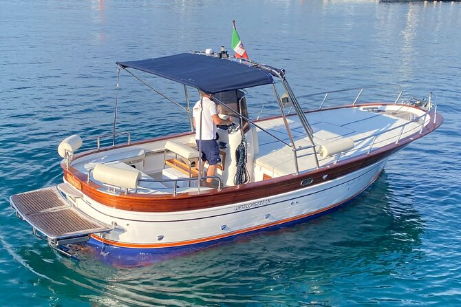 Ischia Island Private Excursion on Gozzo Fratelli Aprea 7.5m - Tour Experience and Reviews