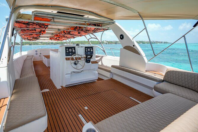 Isla Mujeres Adventure - Luxury Yatch Shared & Private Beach club - Key Points