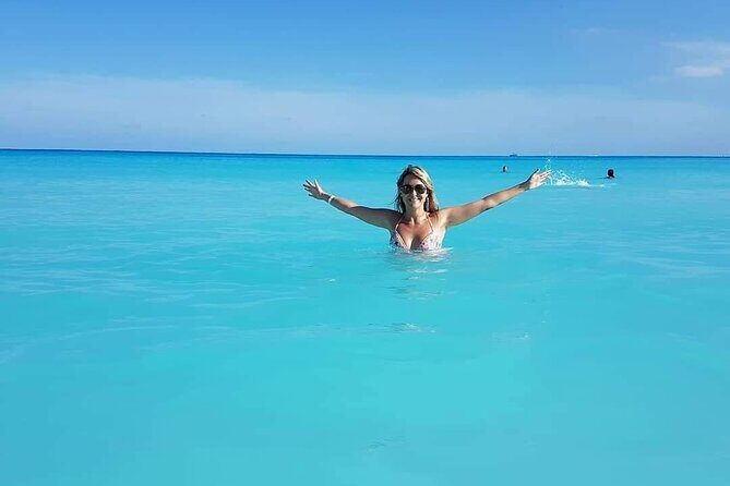 Isla Mujeres Catamaran Open Bar & Transportation from Cancun - Introduction