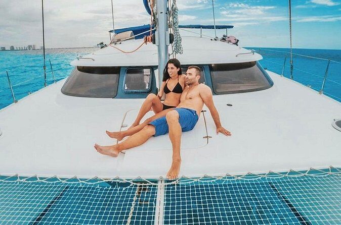 Isla Mujeres Catamaran Tour with Snorkeling and Lunch - FAQ Section