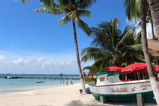 Isla Mujeres Catamaran Tour with Snorkeling at MUSA, Buffet Lunch & Open Bar - Value for Money