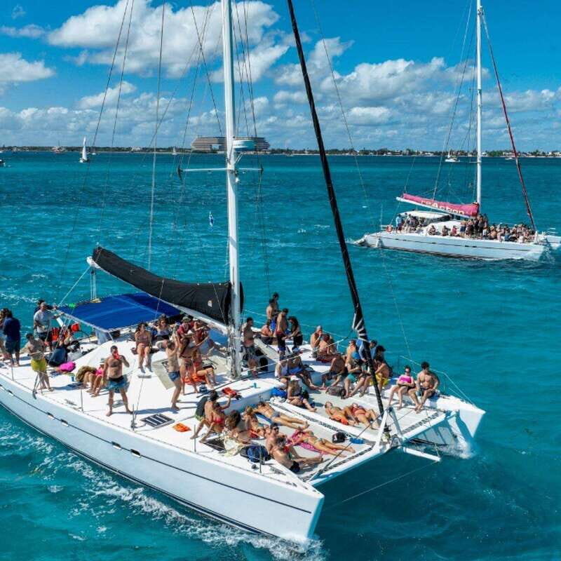 Isla Mujeres: Deluxe Catamaran Tour - The Itinerary in Detail