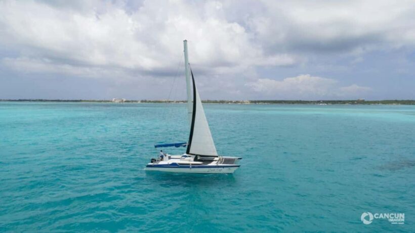 Isla Mujeres Premium Catamaran Tour with Snorkel and Lunch - Key Points