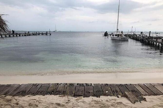 Isla Mujeres Premium Tour in Catamaran with Snorkel and Buffet - FAQs