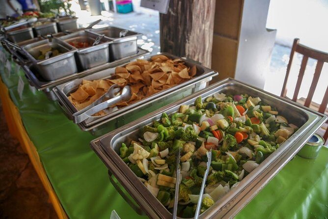 Isla Mujeres tour from Cancún (open bar, lunch ) - FAQ