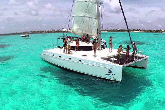 Isla Mujeres tour in a Catamaran with snorkel, open bar, lunch - Who Will Love This Tour?