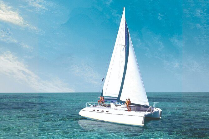 Isla Mujeres VIP Premium Catamaran Transport & Dock fee Included - A Practical Breakdown of the Tour Experience