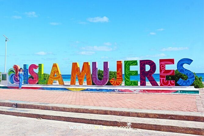 Isla Mujeres VIP Premium Catamaran Transport & Dock fee Included - FAQ About the Isla Mujeres VIP Premium Catamaran Tour
