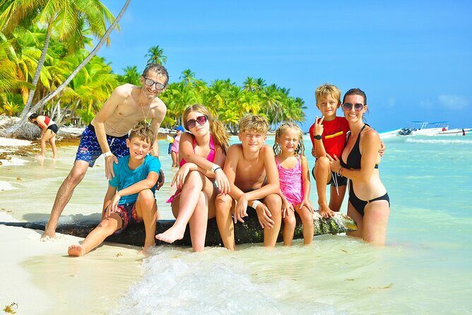 Isla Saona Exclusive Tour with Catamaran & Natural Pool - An In-Depth Look at the Tour Itinerary and Experience