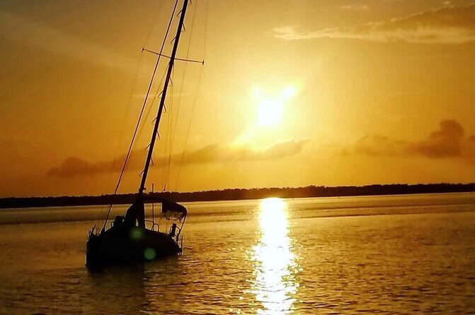 Islamorada Florida Sunset Cruise Tour - Included Amenities and What You Should Bring