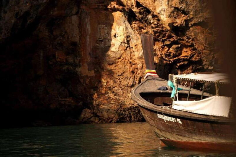 Island Discovery: James Bond Islands - Introduction