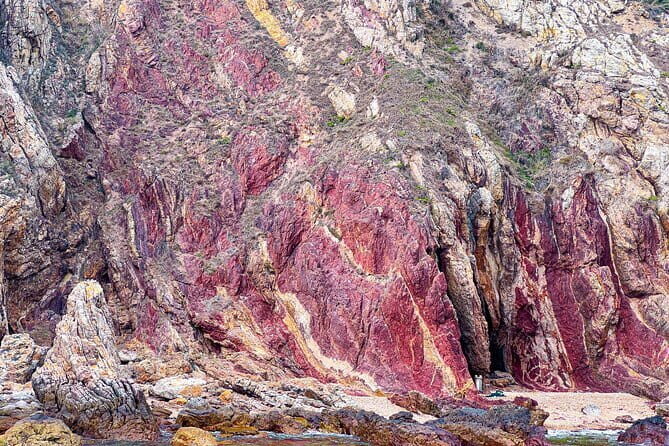 Island Hopping Tour in Flaming Red Coast, Hong Kong Geopark - Authentic Insights from Past Travelers