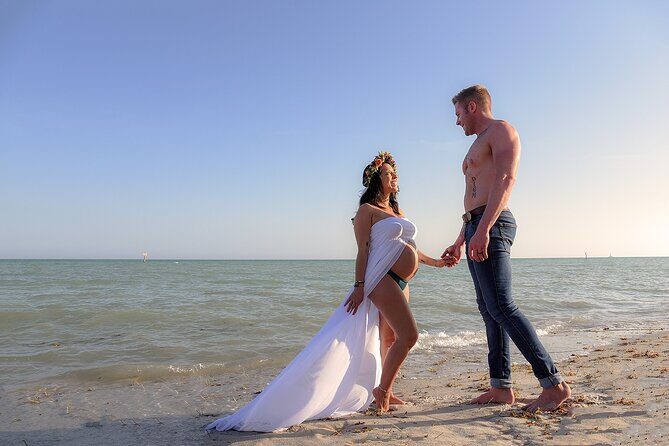 Island Maternity Bliss Photoshoot - An In-Depth Look at the Island Maternity Bliss Photoshoot