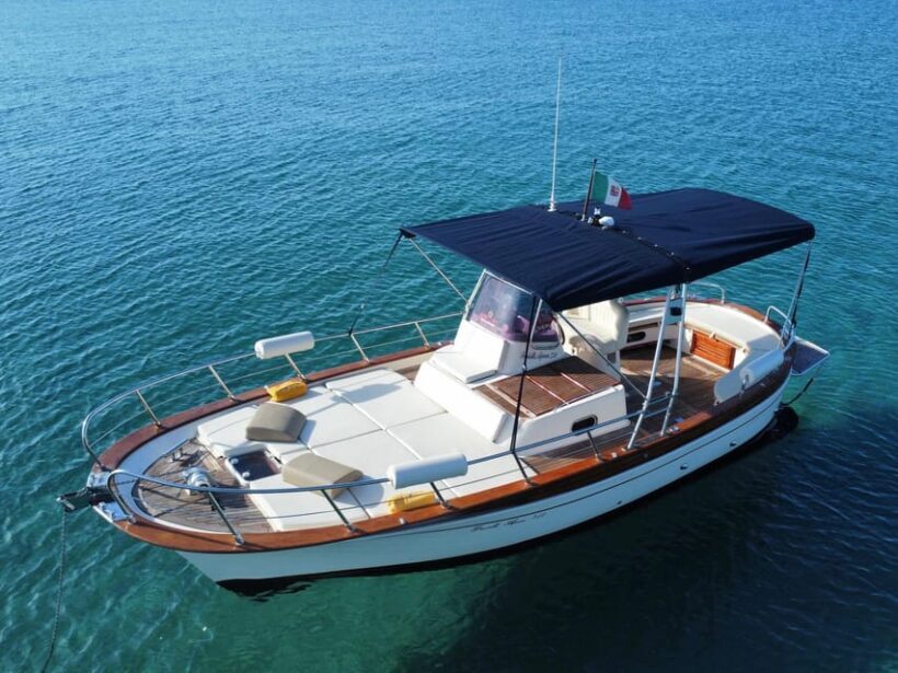 Island of Ischia: private full day boat tour on Aprea 7,5m S - Key Points